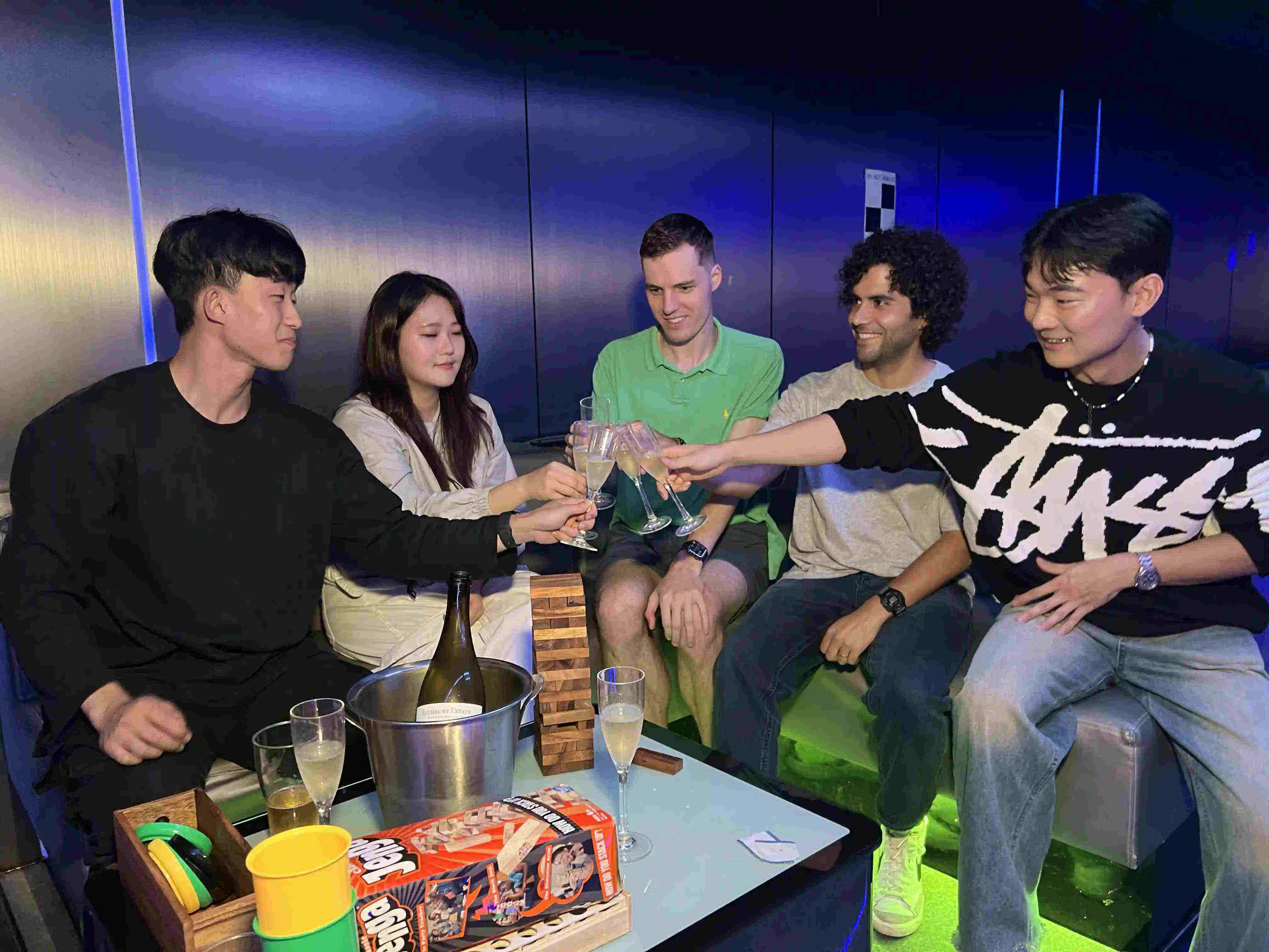 Meet People Social Perth | Perth Social Events & Meetups - Make Friends